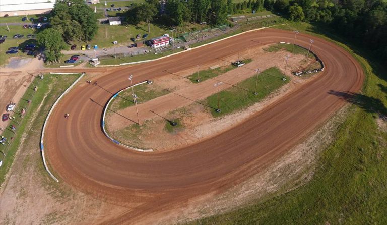 Clinton County Motor Speedway - Joe Lusk Racing